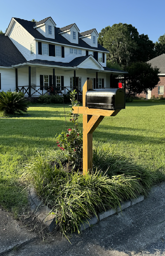 How to Refresh a Metal Mailbox - The Buc Haus